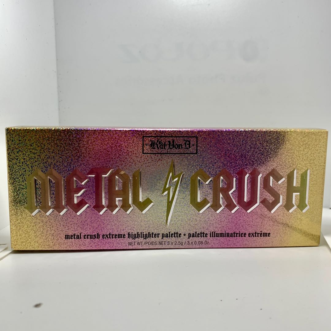 KAT VON D Metal Crush Extreme Highlighter Palette, Beauty & Personal Care, Face, Makeup on Carousell