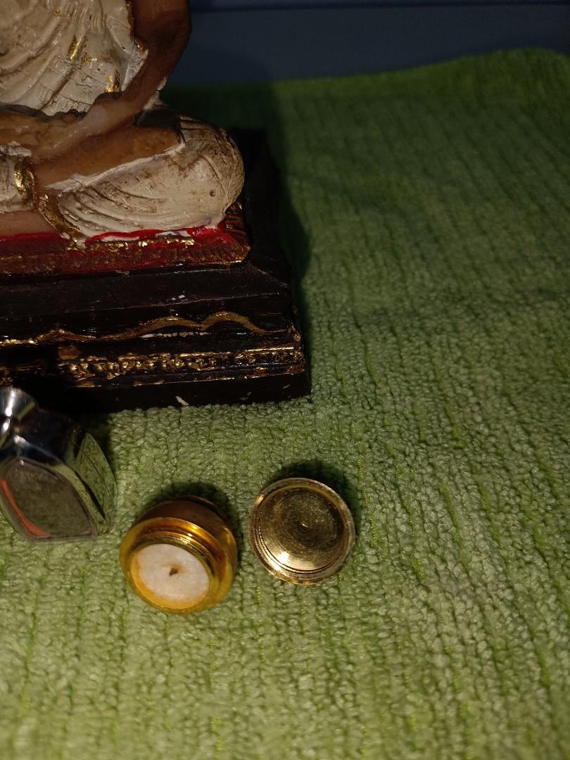 LP Pinak - Wat Sanam Lao. Amulets and bucha from his temple/kuti. Don't ...