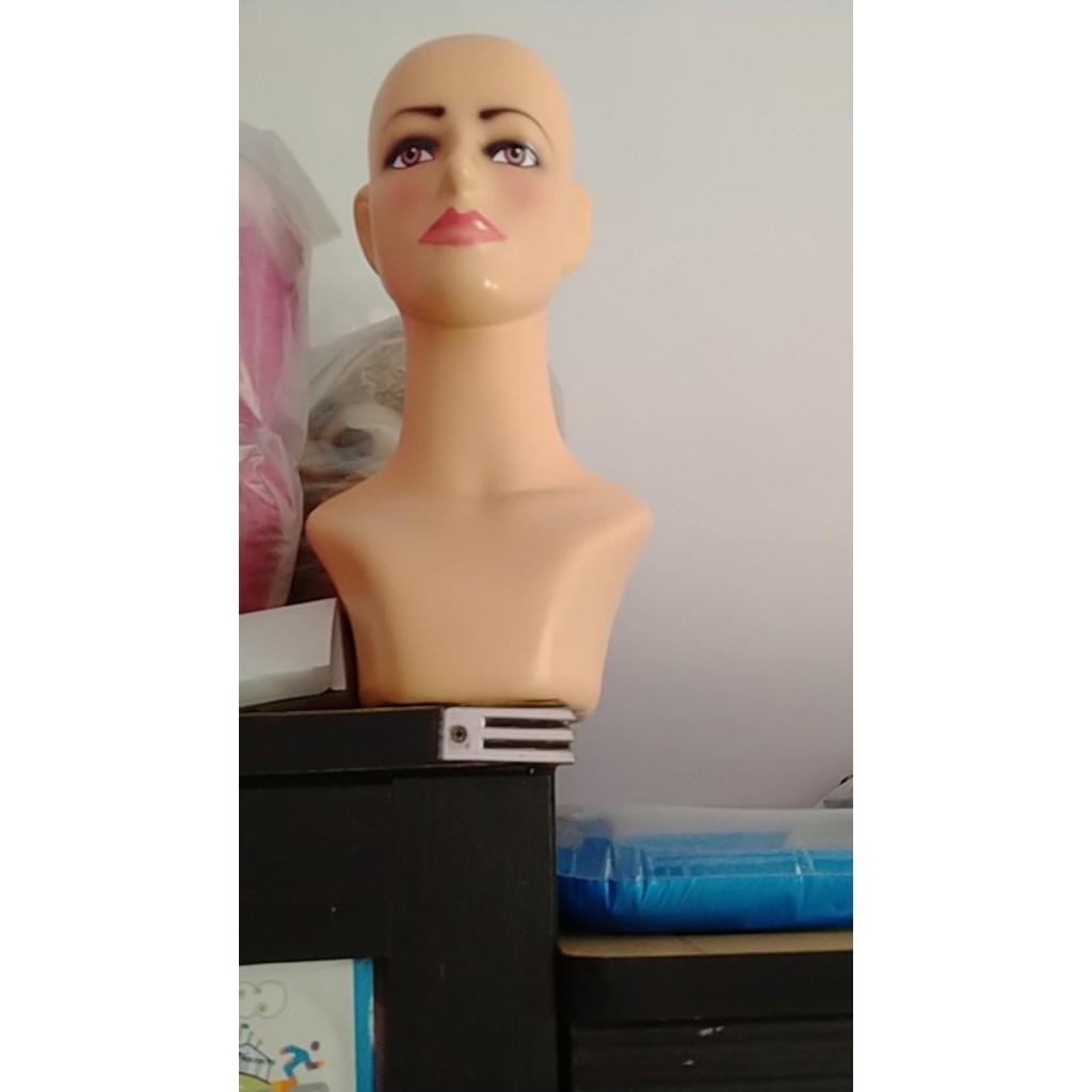 Manekin kepala wanita, Olshop Fashion, Olshop Muslim di Carousell