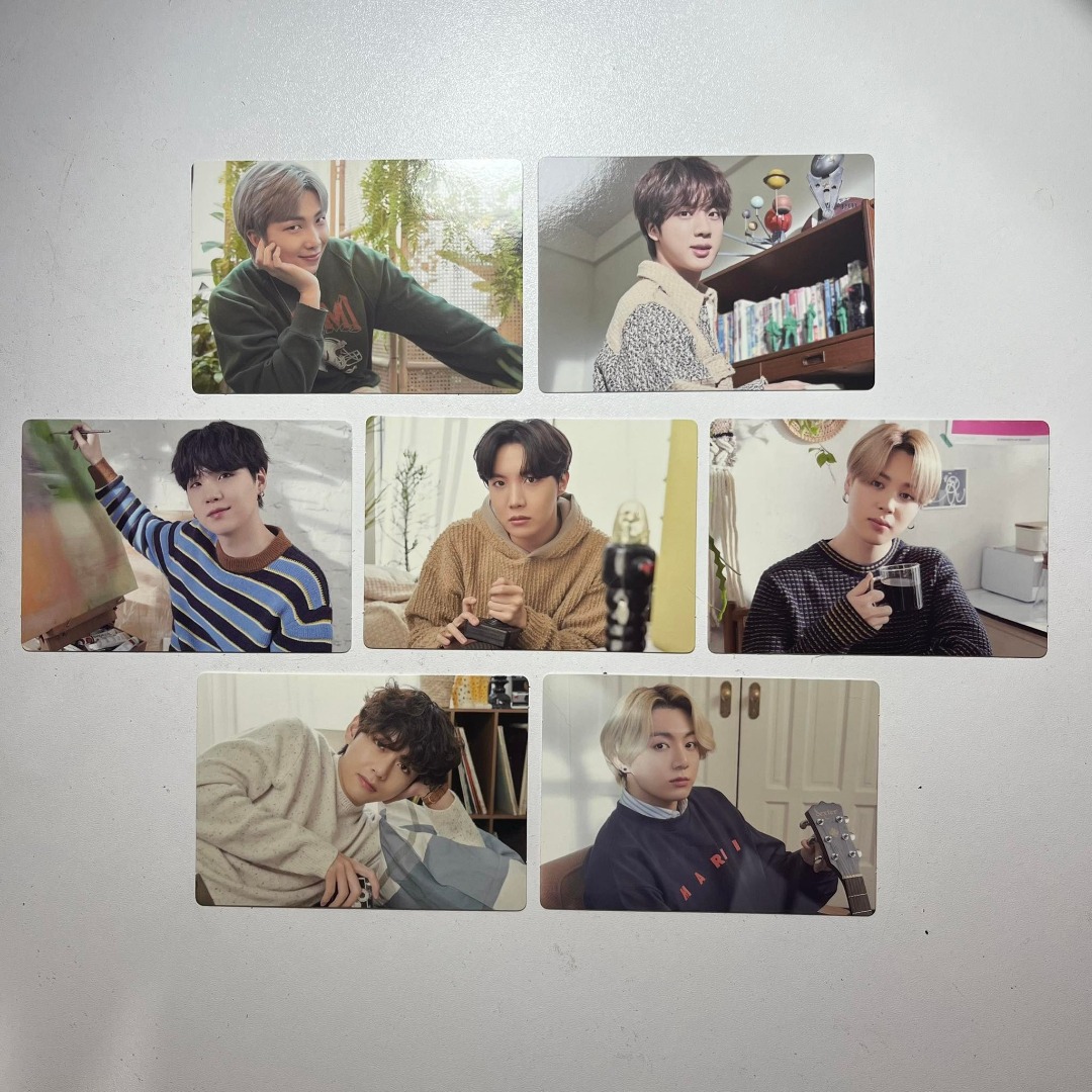 Merch Box 7 PC s (Namjoon, Jin, Yoongi, Hobi, Jimin, Taehyung, Jungkook ...