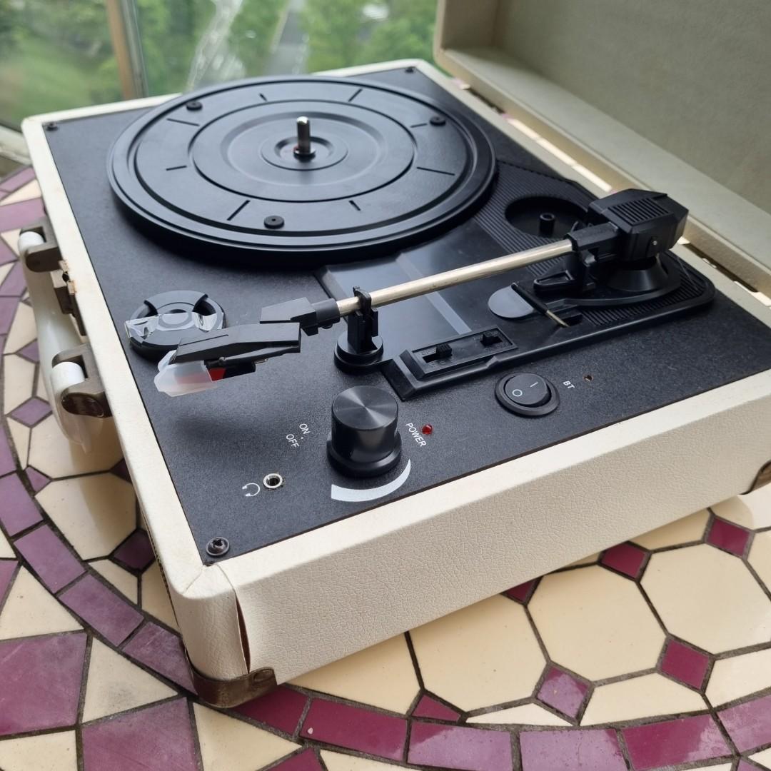 Musitrend Turntable, Audio, Portable Music Players on Carousell