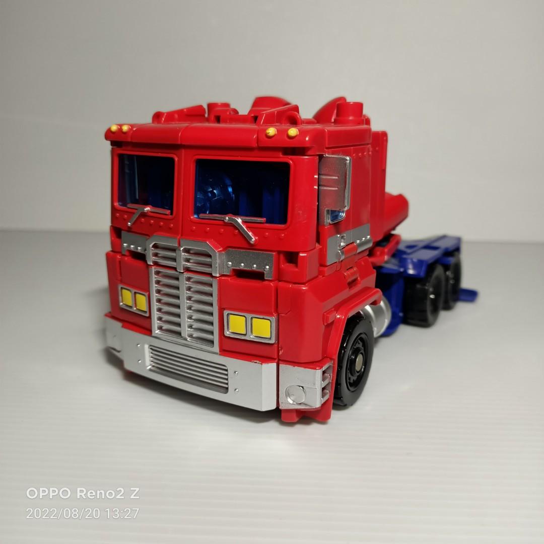 OPTIMUS PRIME FIELD COMMANDER, Hobbies & Toys, Toys & Games on Carousell