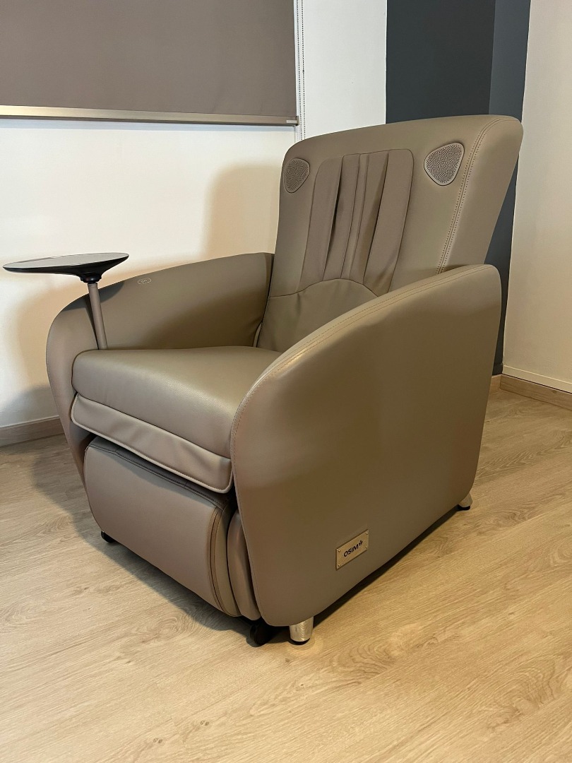 OSIM uDiva 3, Furniture & Home Living, Furniture, Chairs on Carousell