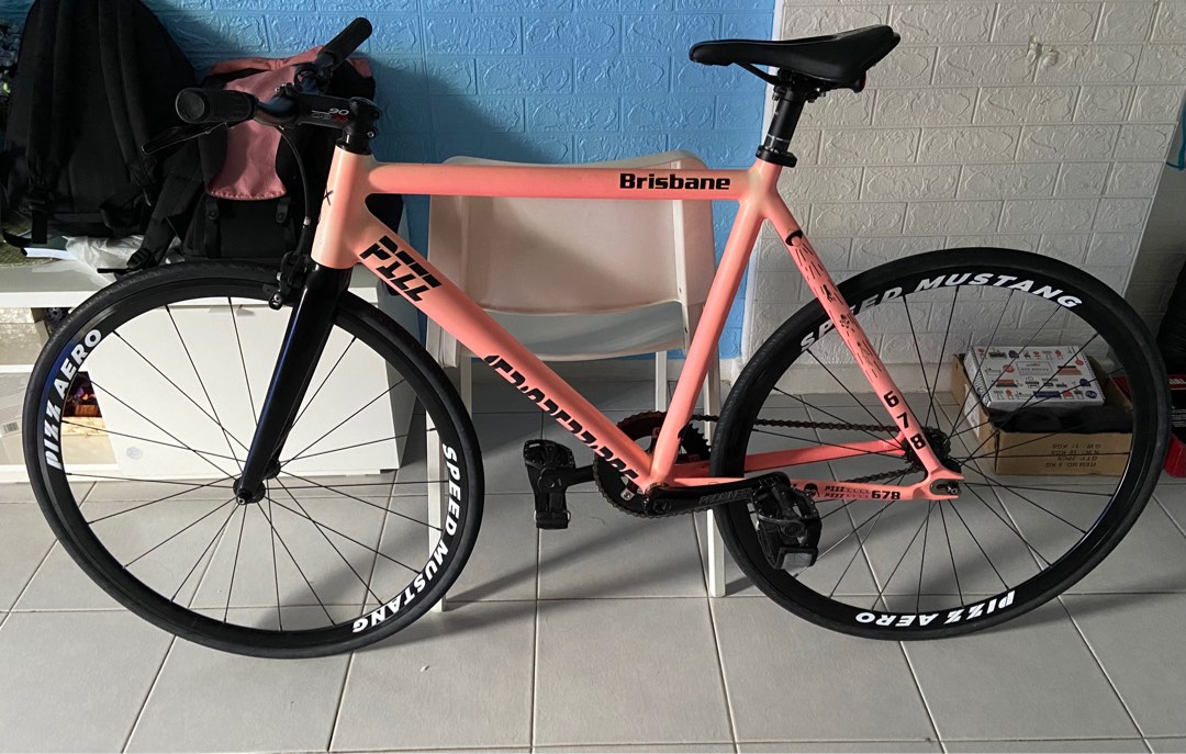 Pizz Brisbane Fixie Full Bike, Sports Equipment, Bicycles & Parts ...