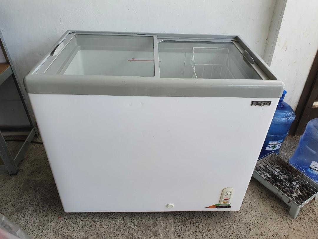 Sanden freezer 7.1 CU, TV & Home Appliances, Kitchen Appliances ...