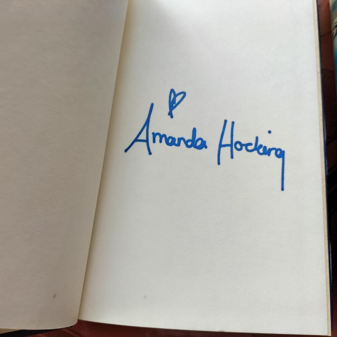 [SIGNED] Amanda Hocking - Tidal + Wake + Lullaby SET (Hardbound ...