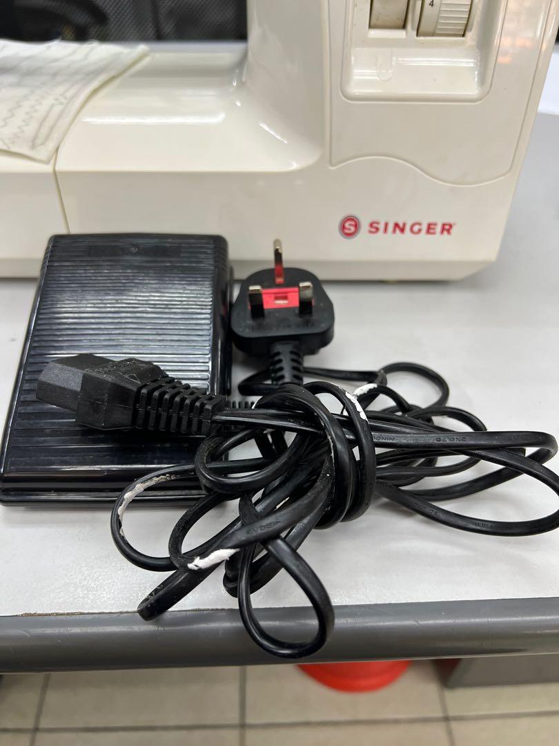 Singer Sewing machine model 8215 Demo set, Mobile Phones & Gadgets ...