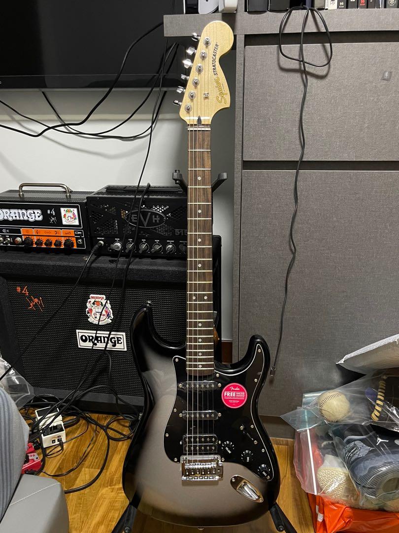 Squier FSR Affinity Stratocaster Silverburst, Hobbies & Toys, Music ...
