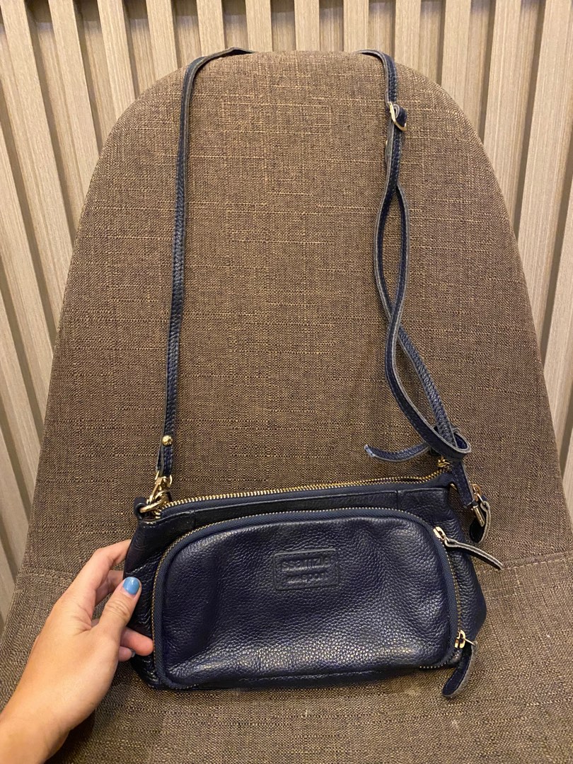 Ssamzie, Women's Fashion, Bags & Wallets, Cross-body Bags on Carousell