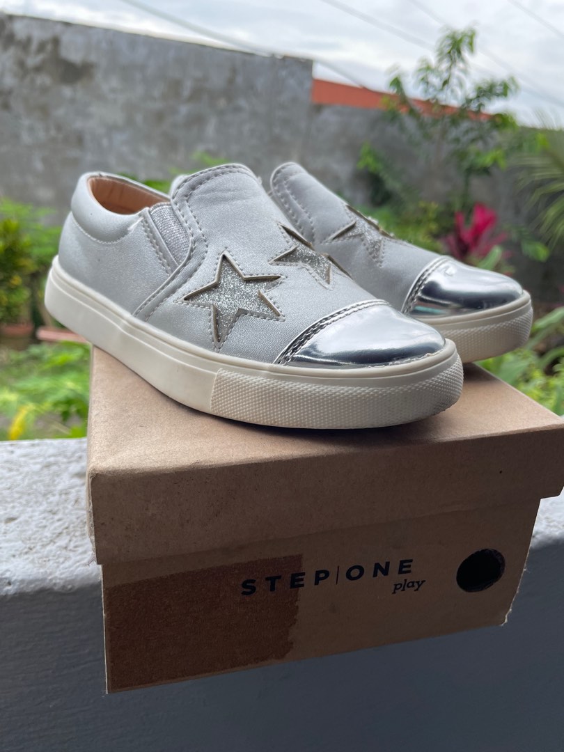 Step One Sneakers, Babies & Kids, Babies & Kids Fashion on Carousell