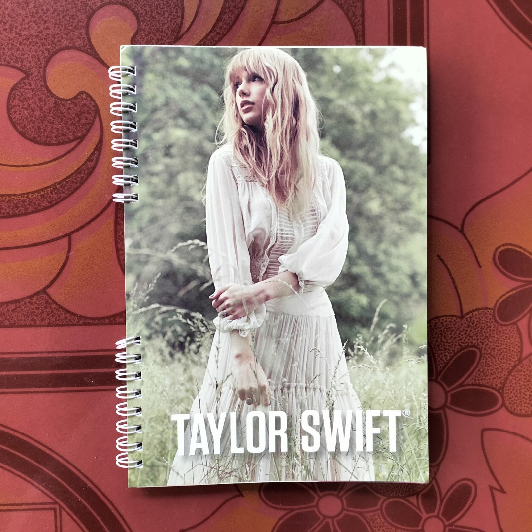 Taylor Swift - White Dress Notebook #002 (Imported), Hobbies & Toys ...