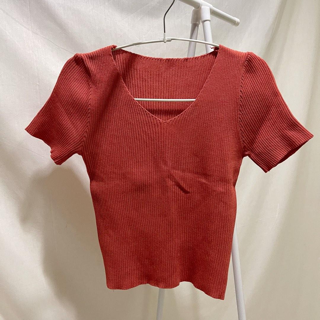 Terracotta Knit Top, Fesyen Wanita, Pakaian Wanita, Atasan di Carousell