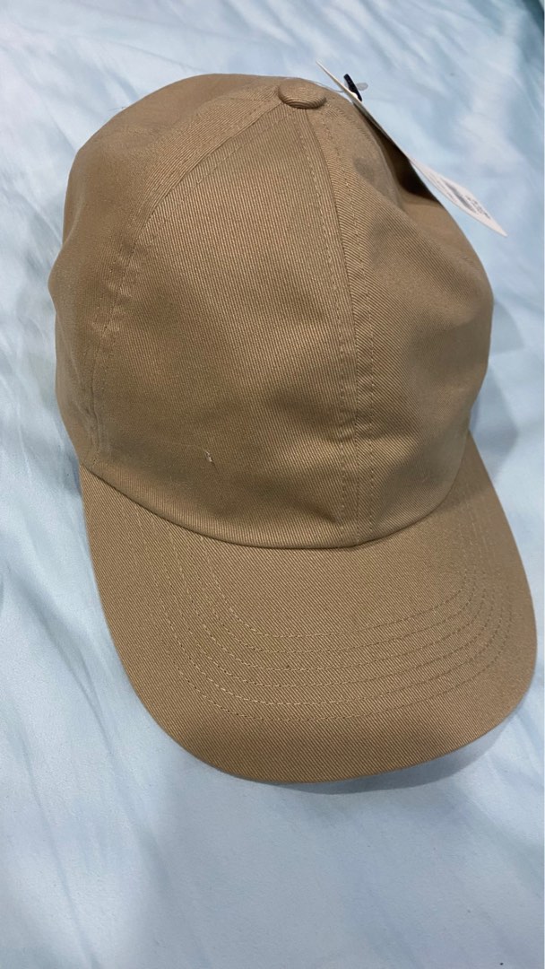 UNIQLO Beige Cap, Women's Fashion, Watches & Accessories, Hats ...