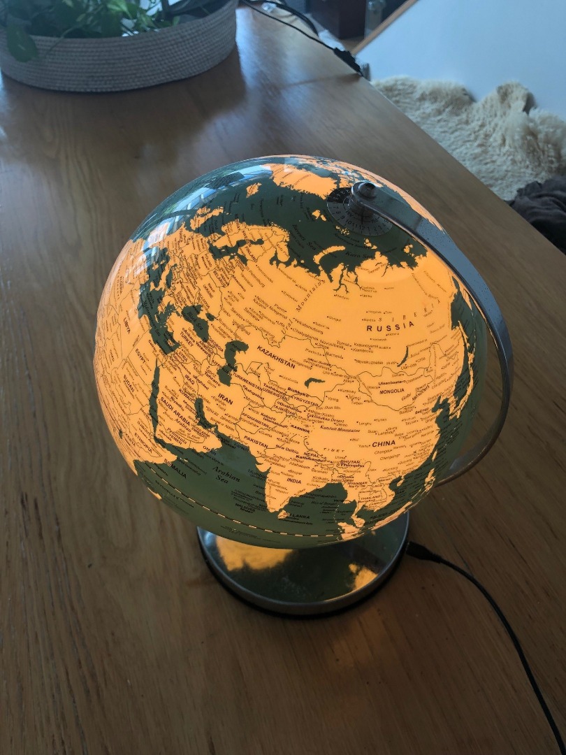 USB Light Up Globe, Hobbies & Toys, Memorabilia & Collectibles, Vintage ...