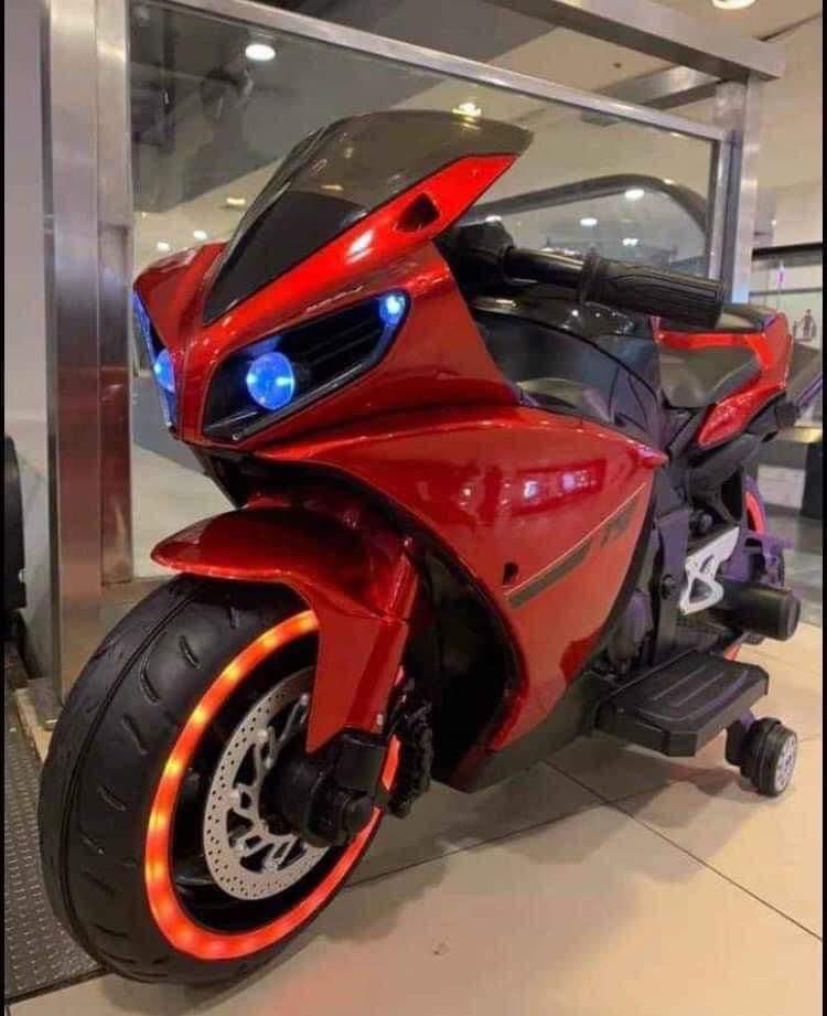 Yamaha R1 Motor Electric Ride On Toy Motorcycle for Kids, Hobbies ...