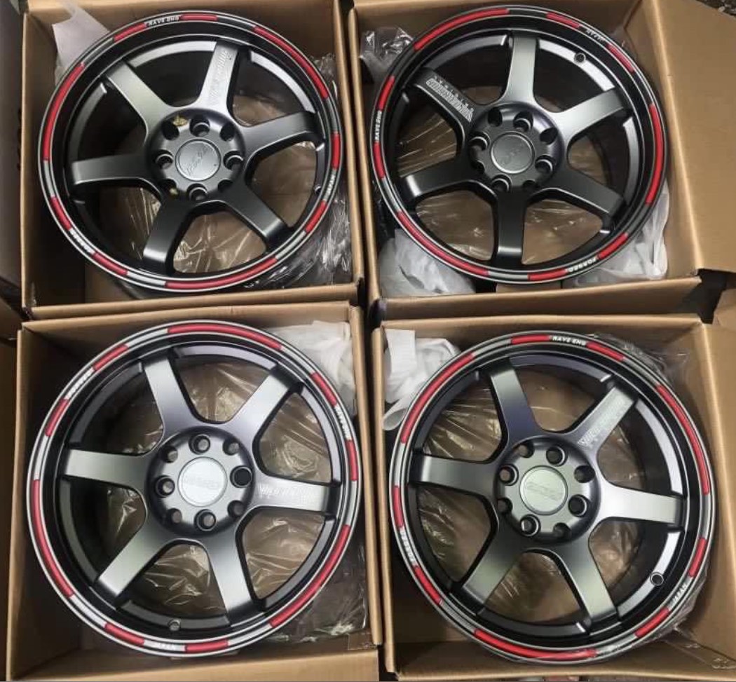 15” TE37 Saga design Gunmetal mags 4Holes pcd 100-114 Bnew, Car Parts ...