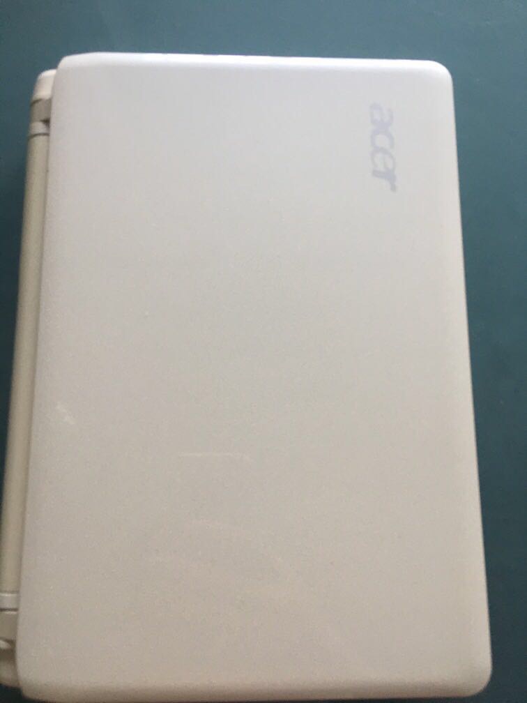 Acer Aspire 1410 laptop/ USB floppy disk drive, Computers & Tech ...