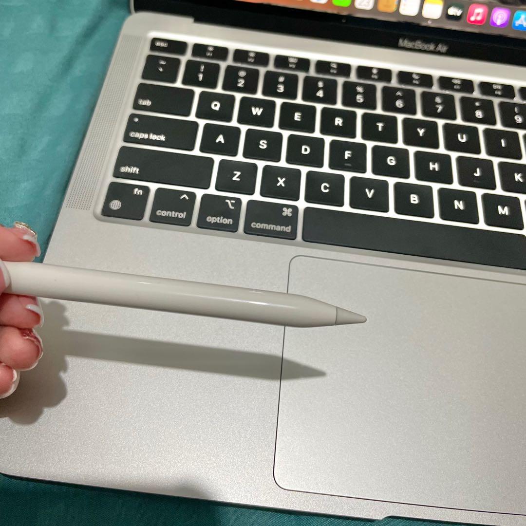 Auth Apple Gen 1st Gen, Mobile Phones & Gadgets, Other Gadgets on Carousell