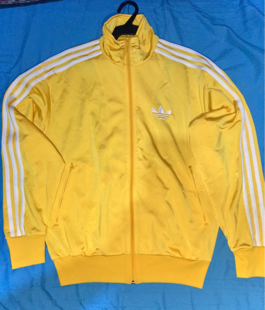 AUTHENTHIC ADIDAS YELLOW 3 STRIPES TRACK JACKET, Men's Fashion, Coats ...