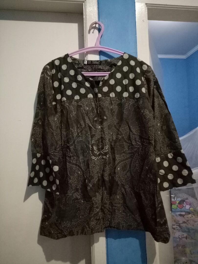 Batik senopati, Fesyen Wanita, Pakaian Wanita, Atasan di Carousell