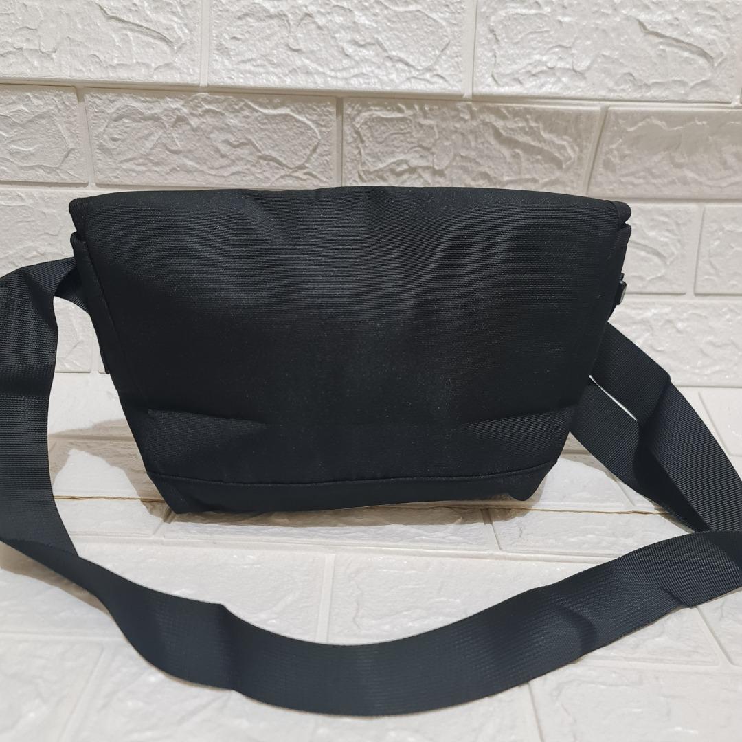 Ben Davis Messenger Bag Sling Bag Crossbody Bag, Men's Fashion, Bags ...