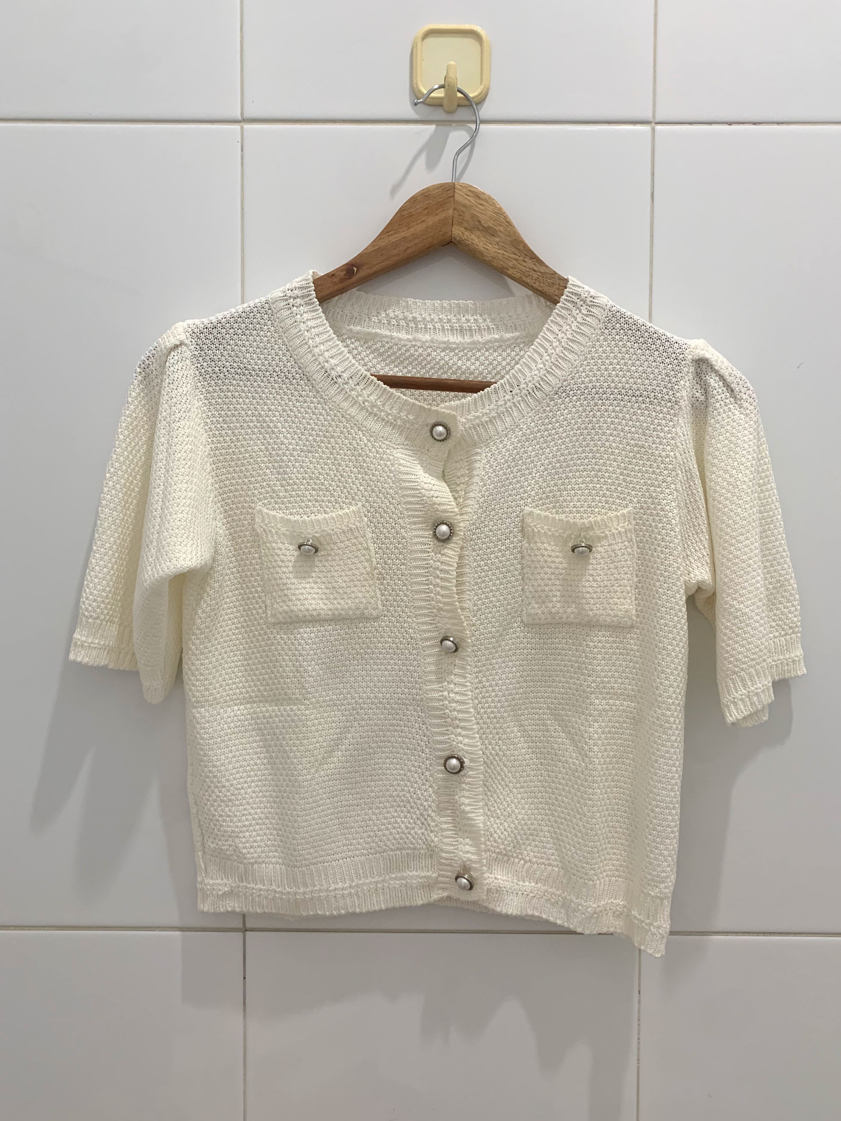 Cardigan white outer putih pearl mutiara pendek puff puffy puffed ...
