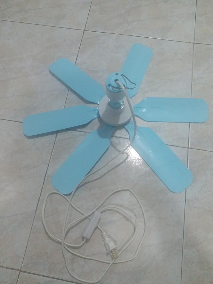 Ceiling fan 50 cm diameter, 家庭電器, 其他家庭電器 - Carousell