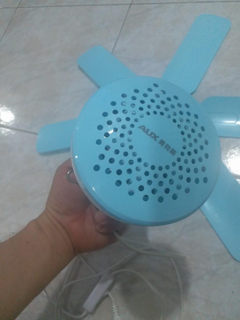 Ceiling fan 50 cm diameter, 家庭電器, 其他家庭電器 - Carousell