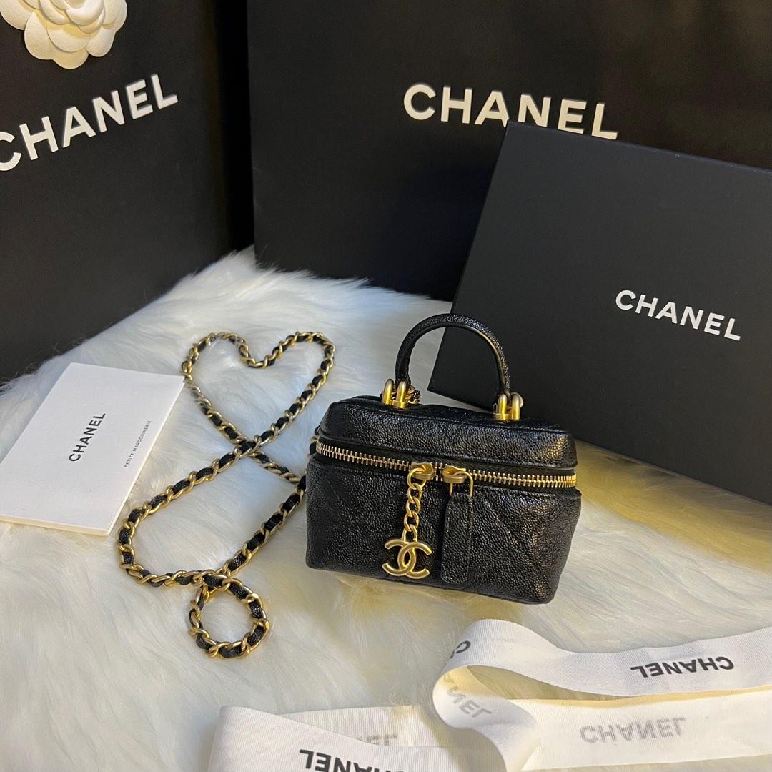 Chanel mini vanity bag, Women's Fashion, Bags & Wallets, Cross-body ...