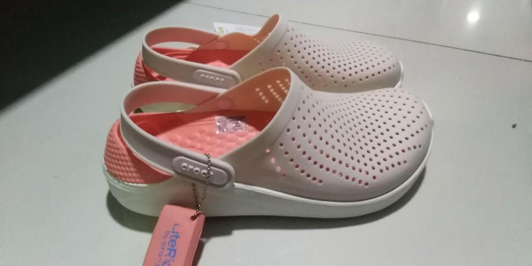 Crocs Lite Ride - Peach Pink White, Women's Fashion, Footwear, Slippers ...