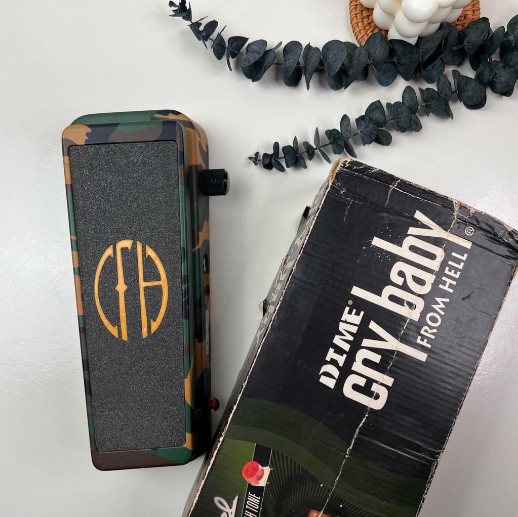 Dime Cry Baby From Hell wah pedal, Hobbies & Toys, Music & Media ...