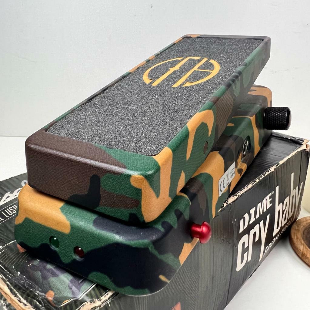 Dime Cry Baby From Hell wah pedal, Hobbies & Toys, Music & Media ...
