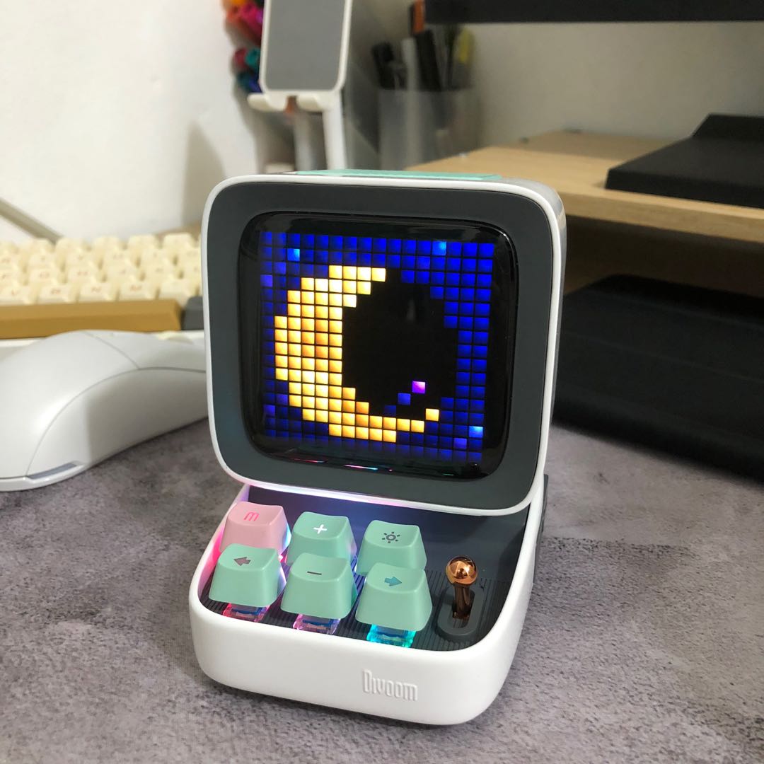 Divoom Ditoo Plus, Audio, Soundbars, Speakers & Amplifiers on Carousell