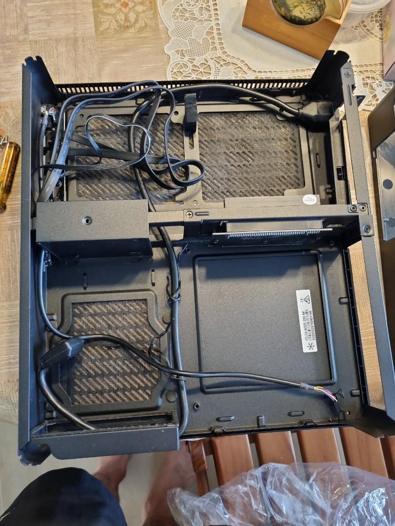 Fractal Design Node 202 SFF ITX Case, Computers & Tech, Parts ...