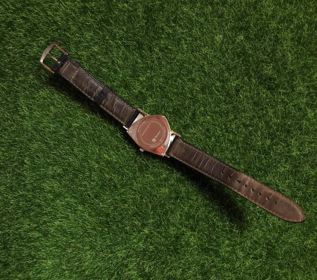 HAMILTON VENTURA REGISTERED EDITION QUARTZ GOLD PLATED BLACK DIAL ELVIS ...