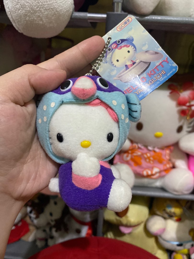 Hello kitty charm, Hobbies & Toys, Toys & Games on Carousell