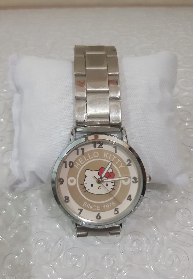 Jam tangan Hello Kitty, Fesyen Wanita, Jam Tangan di Carousell