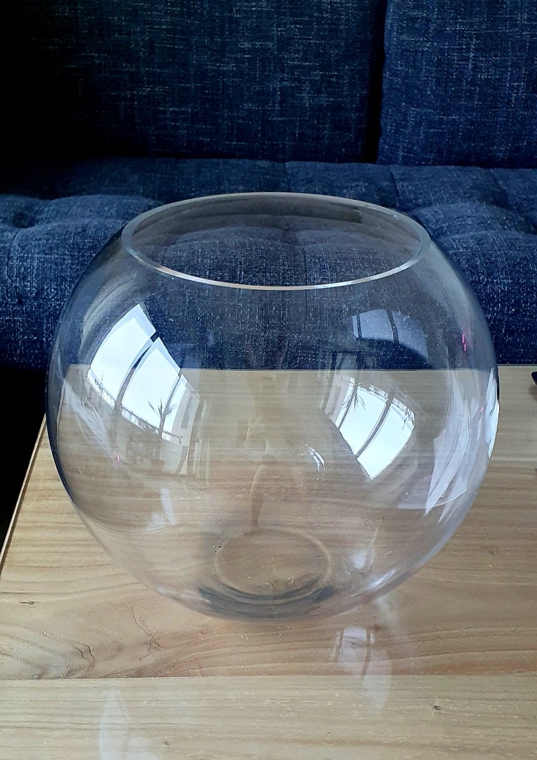 Large fish bowl type vase, Furniture & Home Living, Home Decor, Vases ...