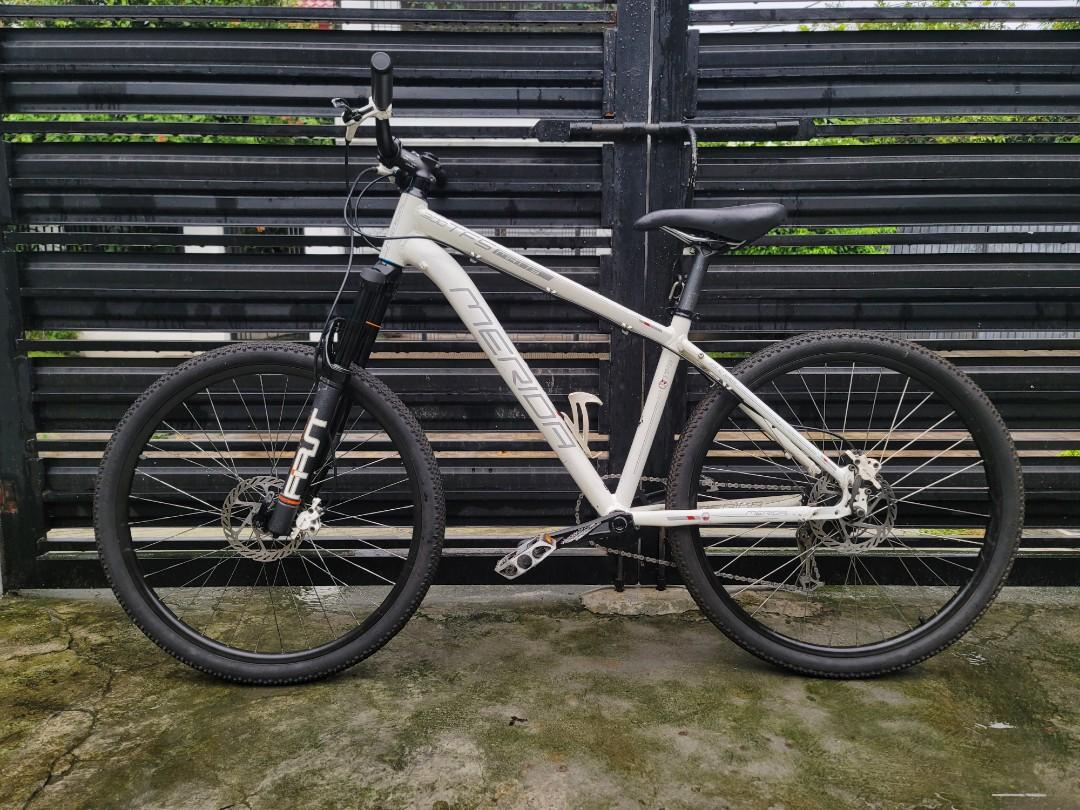Merida Matts TFS 300 XC Series Hardtail MTB, Sports Equipment, Bicycles ...
