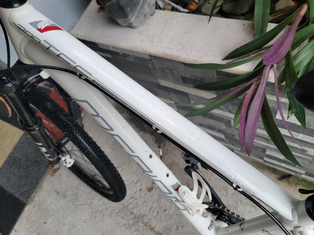 Merida Matts TFS 300 XC Series Hardtail MTB, Sports Equipment, Bicycles ...