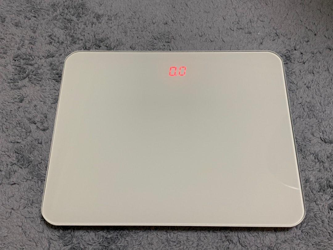 Miniso Digital Weighing Scale White, Health & Nutrition, Health ...
