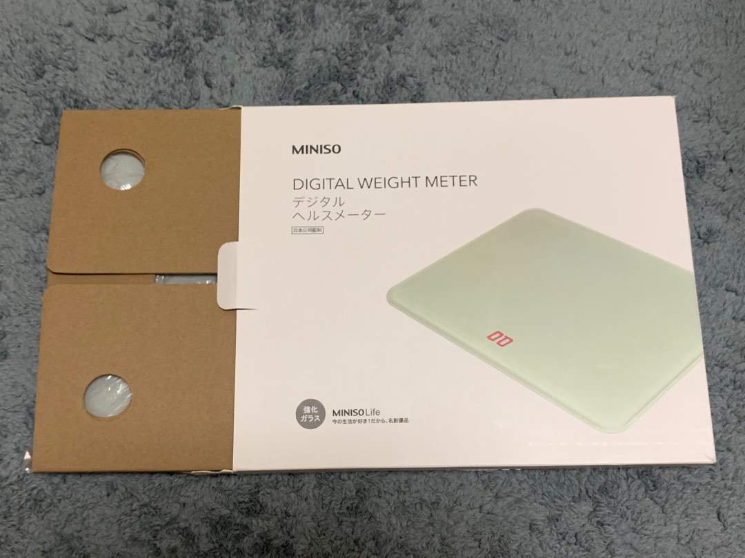 Miniso Digital Weighing Scale White, Health & Nutrition, Health ...