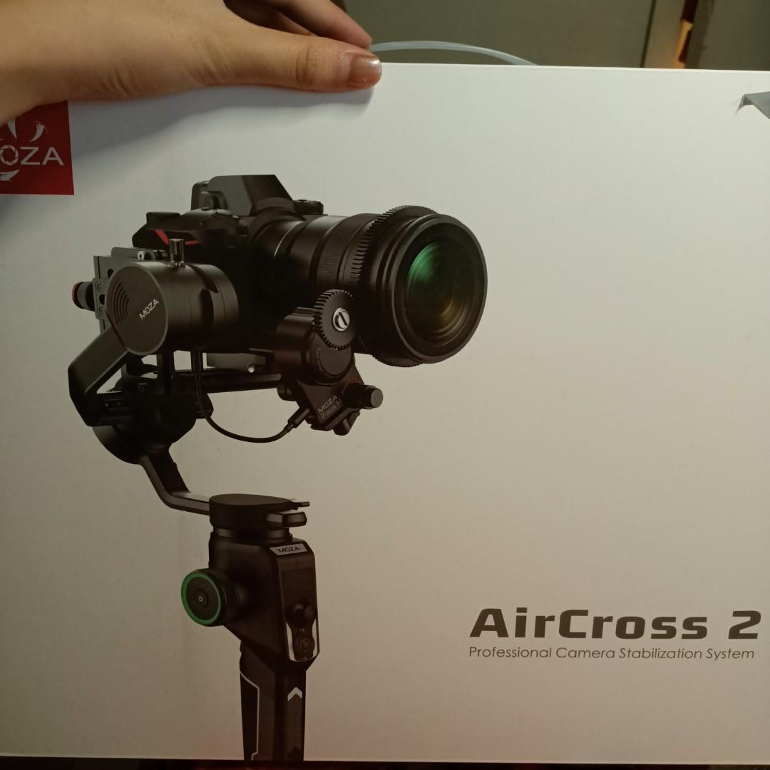 MOZA Aicross 2, Photography, Photography Accessories, Gimbals & Stabilizers on Carousell