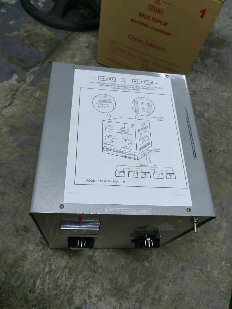 MULTIPLE BATTERY CHARGER, Commercial & Industrial, Industrial Equipment ...