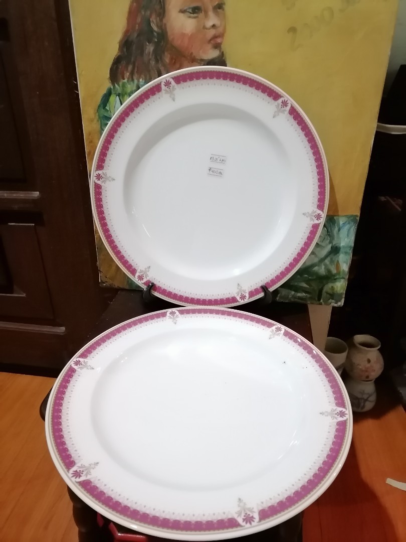 Narumi Plate Server, Furniture & Home Living, Kitchenware & Tableware ...