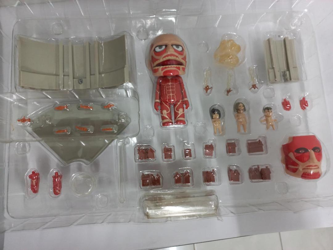 Nendoroid 360 Colossus Titan & Attack Playset, Hobbies & Toys ...