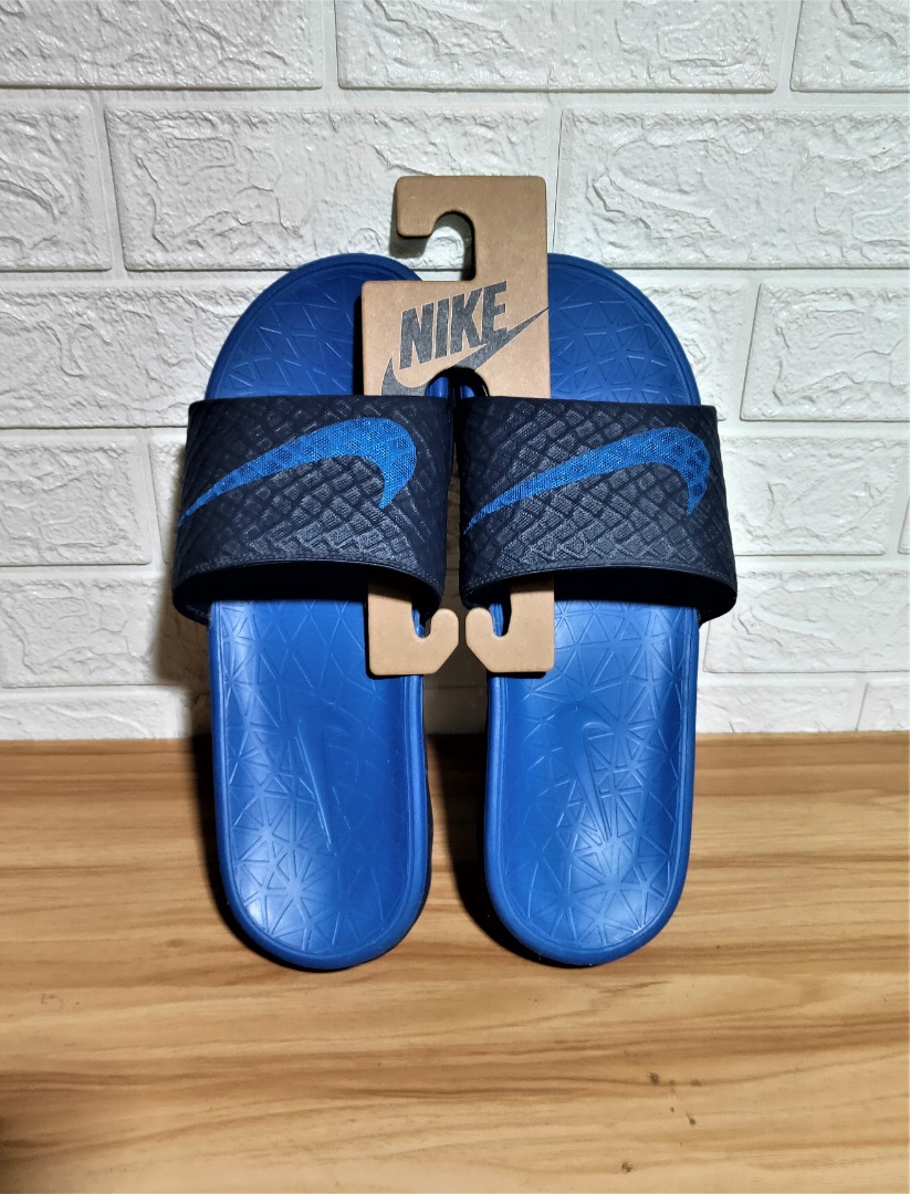 Nike Flip Flop, Men's Fashion, Footwear, Slippers & Slides on Carousell