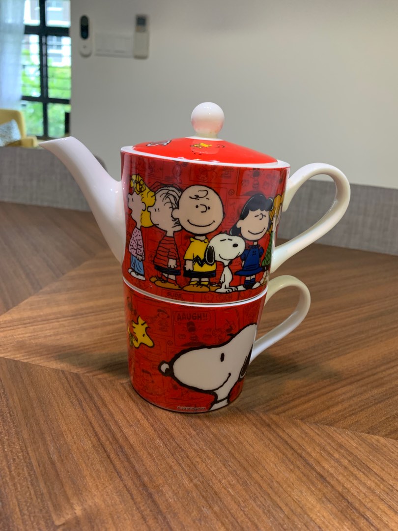 Peanuts tea set, Furniture & Home Living, Kitchenware & Tableware ...