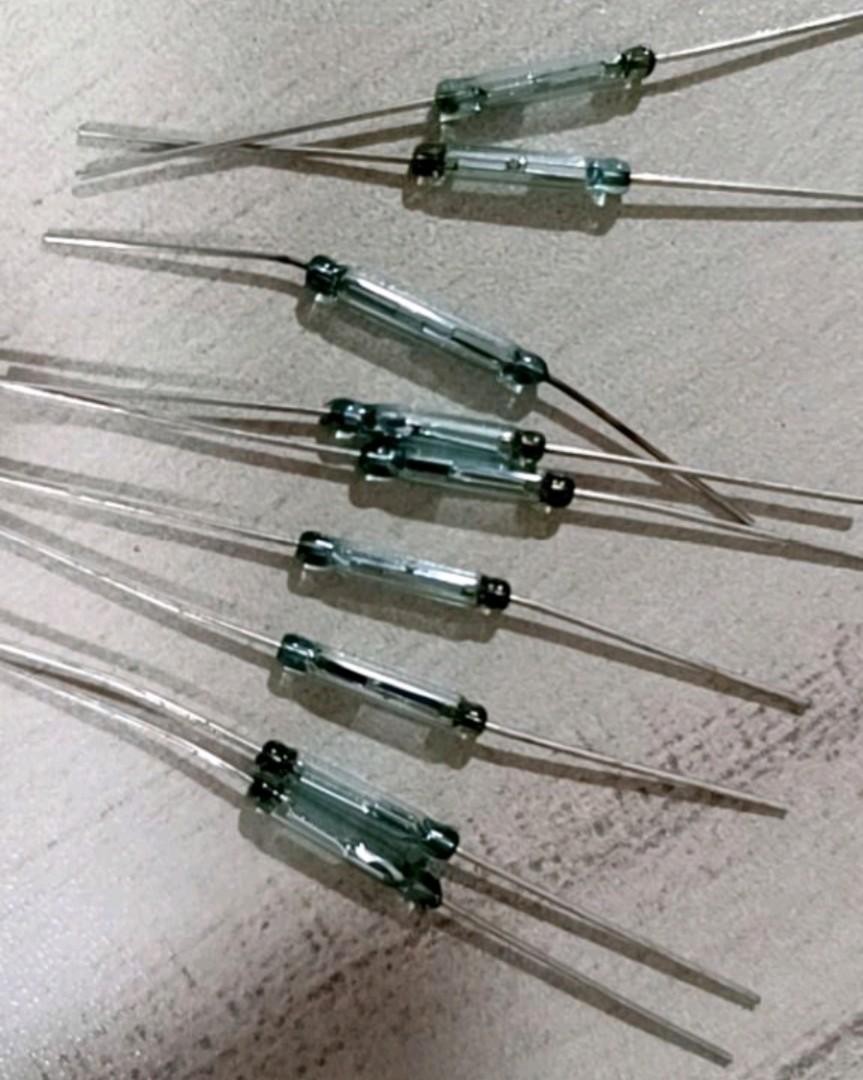 Reed switch magnet Arduino, TV & Home Appliances, Other Home Appliances ...