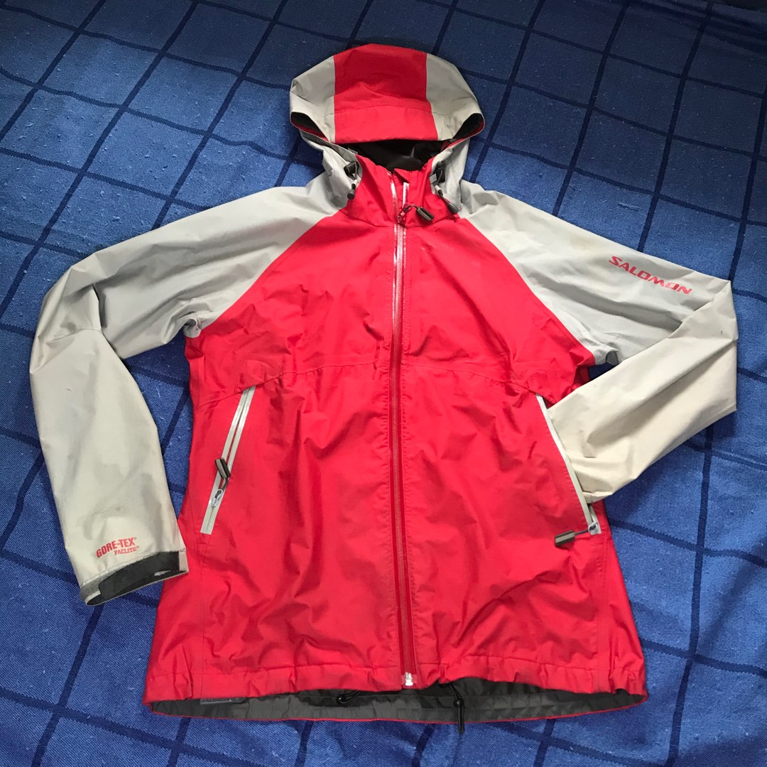 Salomon Goretex jacket, Barang Yang Dicari di Carousell